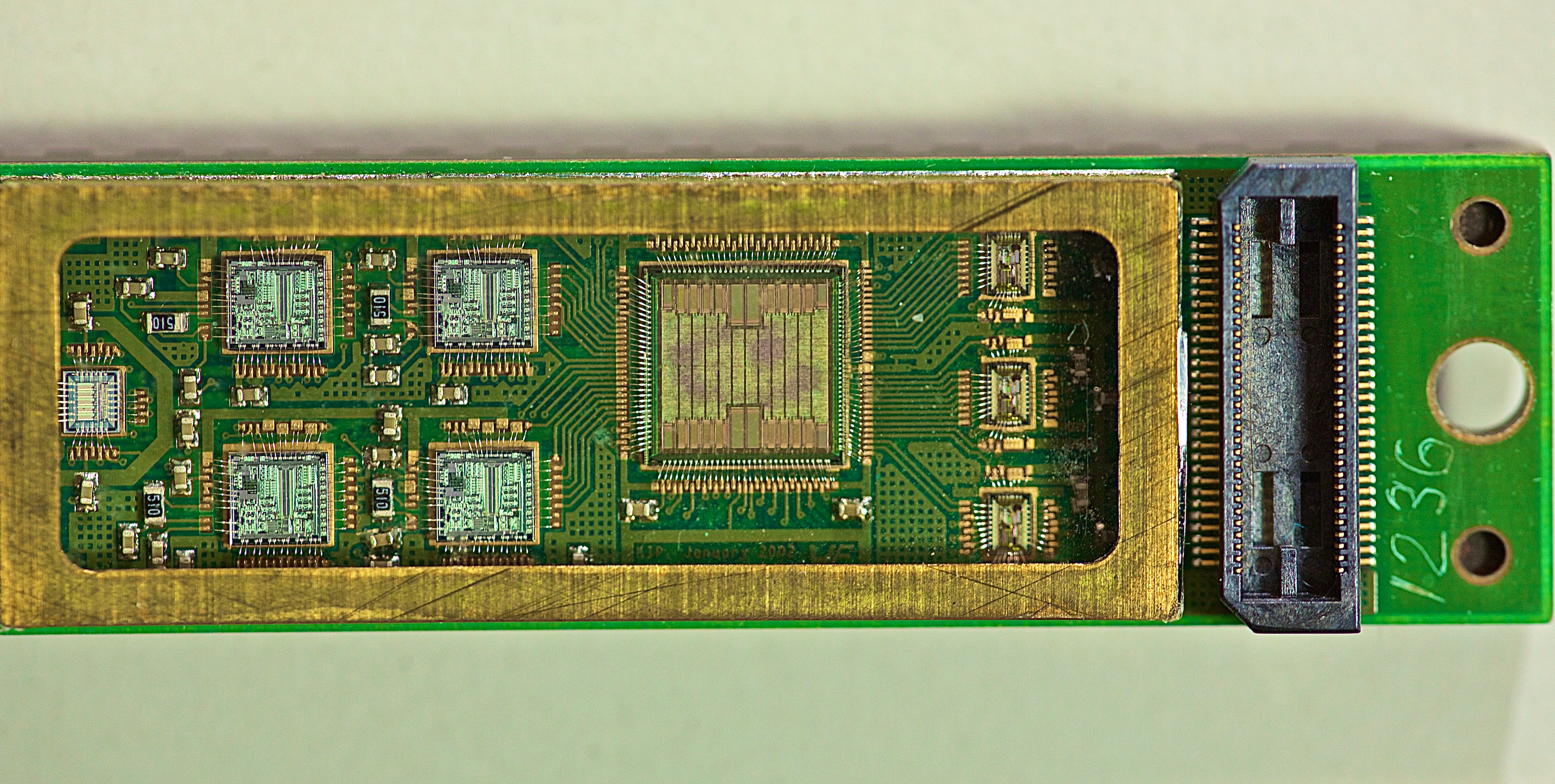 Douglas_CERN Sensor_detektiert_Teilchen